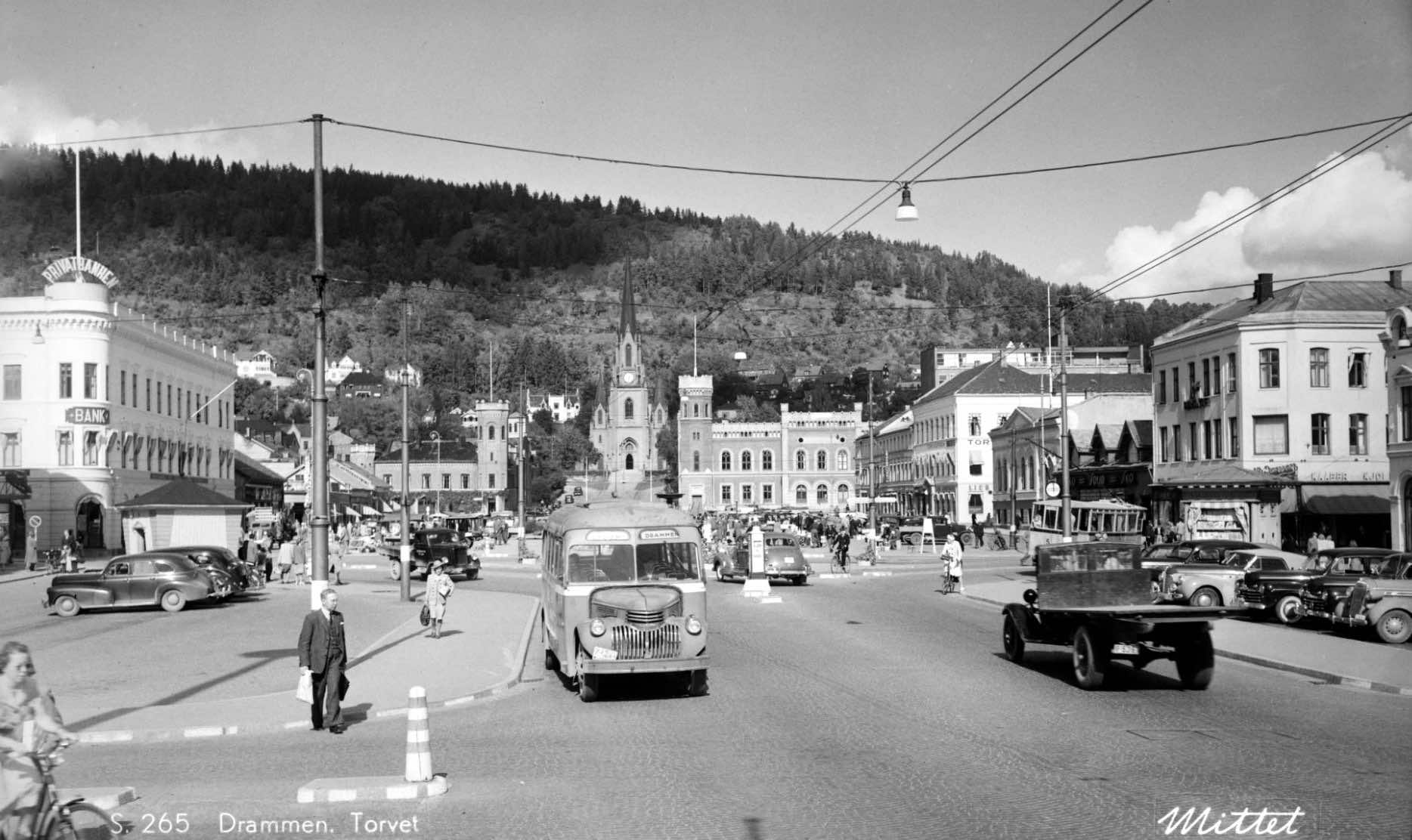 Historical films from Drammen - AWA